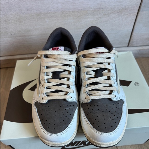 Nike | Shoes | Mens Travis Scott Reverse Mocha Low | Poshmark